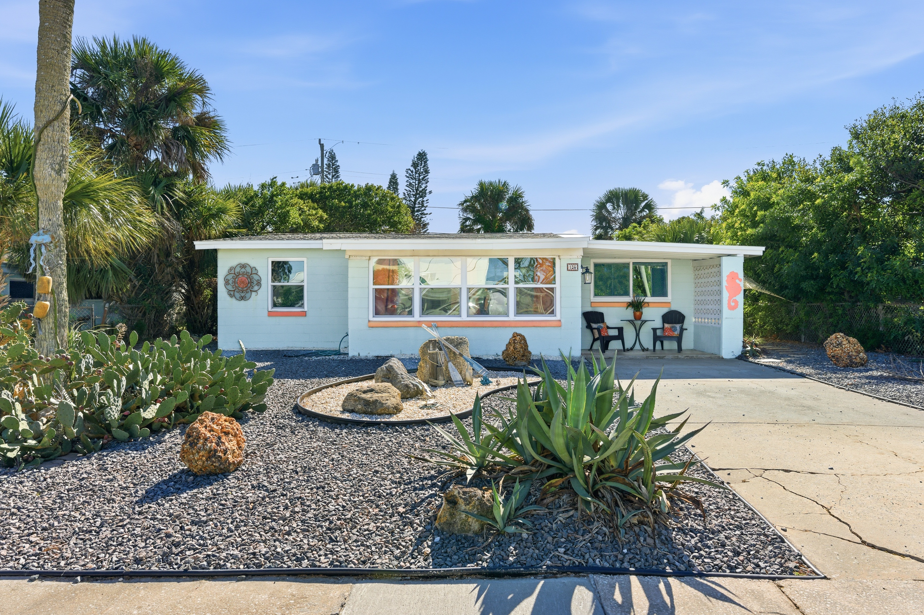 Beachside Oasis With Fenced Yard - Charming Coastal Retreat - Ormond Beach, FL