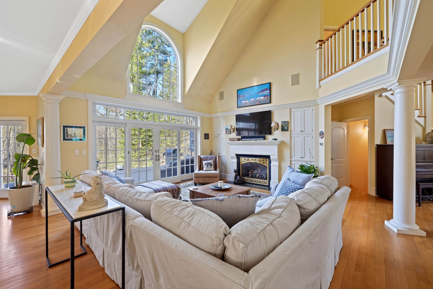 Riverfront Retreat | On River | Kayaks | Firepit - Kennebunk, ME