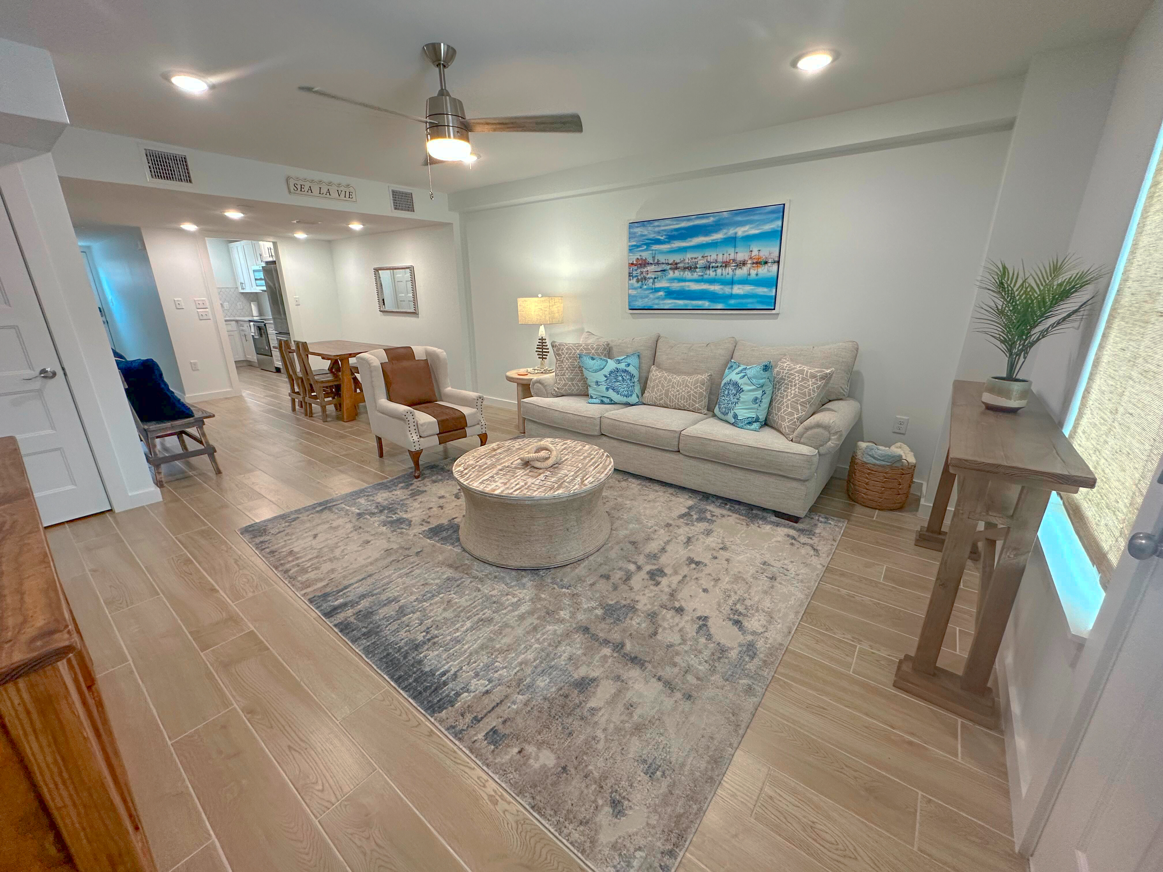 Coastal Décor And Community Pool - Charming Coastal Retreat - Rockport, TX