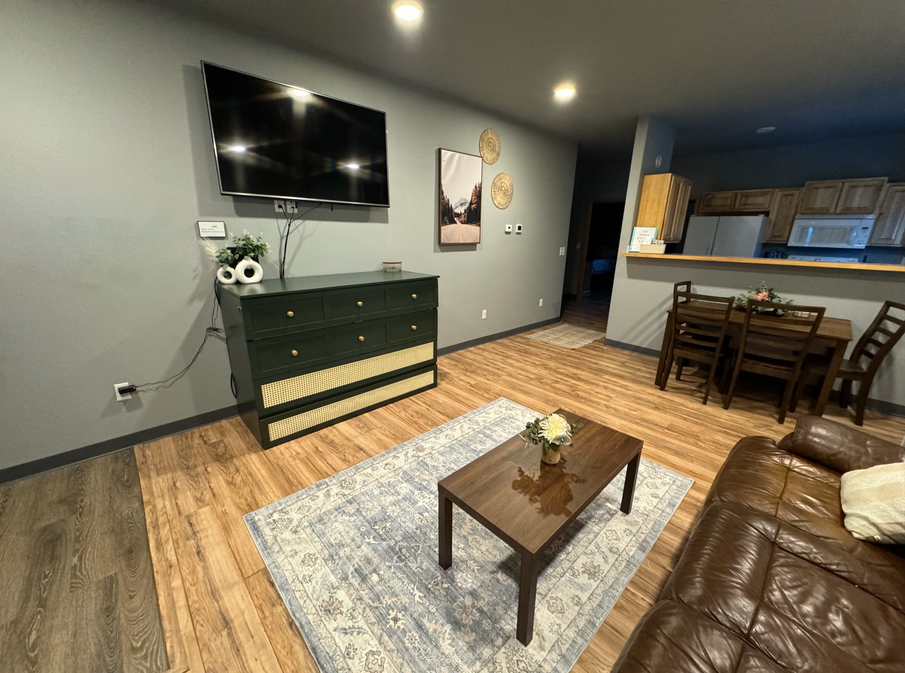 Cozy 2-bedroom Retreat In Town - Fairbanks, AK