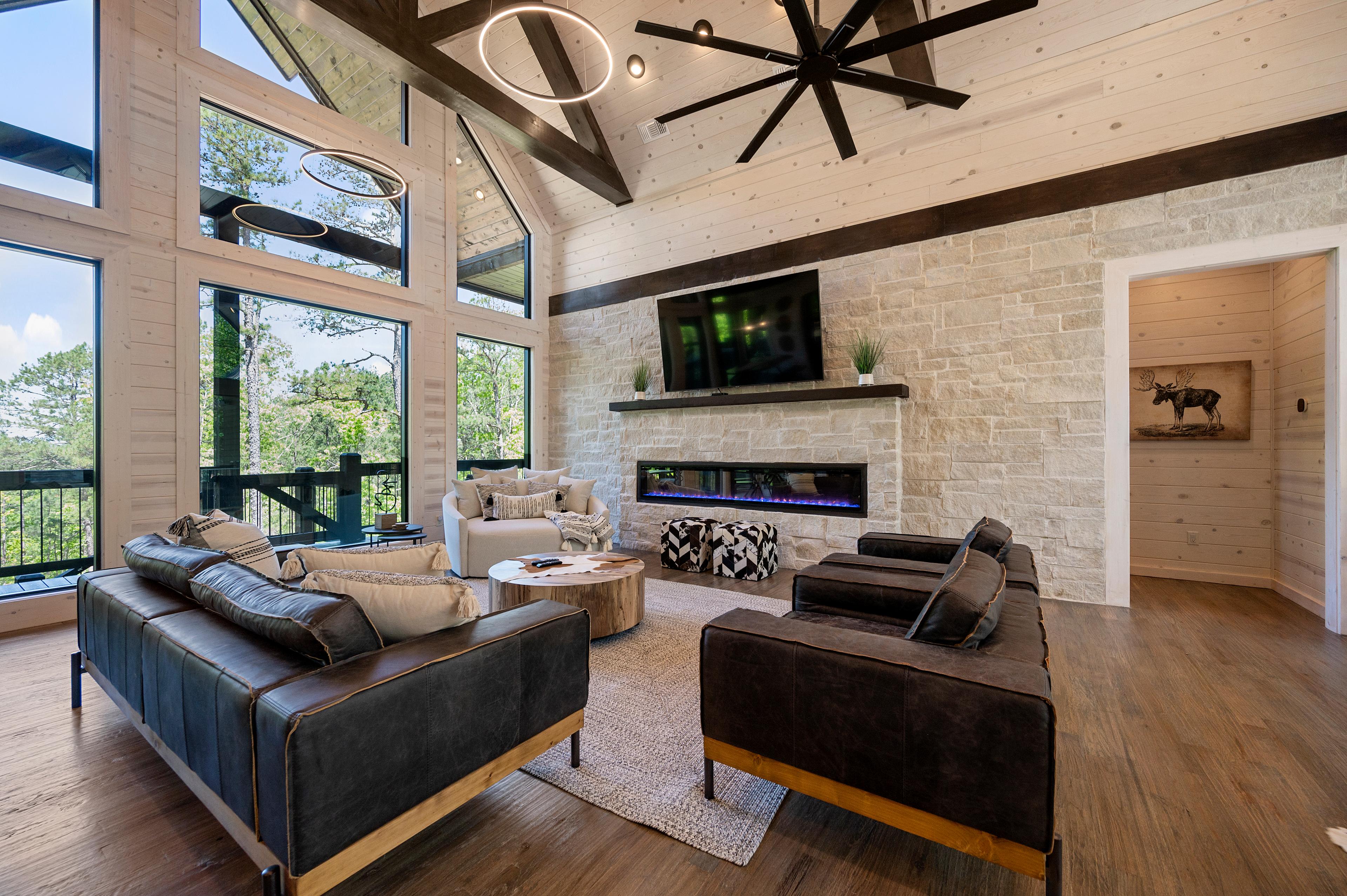 Modern Moose Lodge- Brand NEW Ultra-Luxury Cabin W/ ALL The Amenities ...