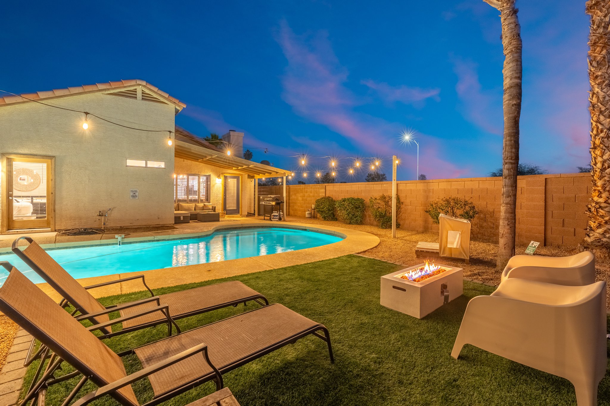 Desert Tails! Most Pet Friendly. Pool & Fire Pit. - Gilbert, AZ