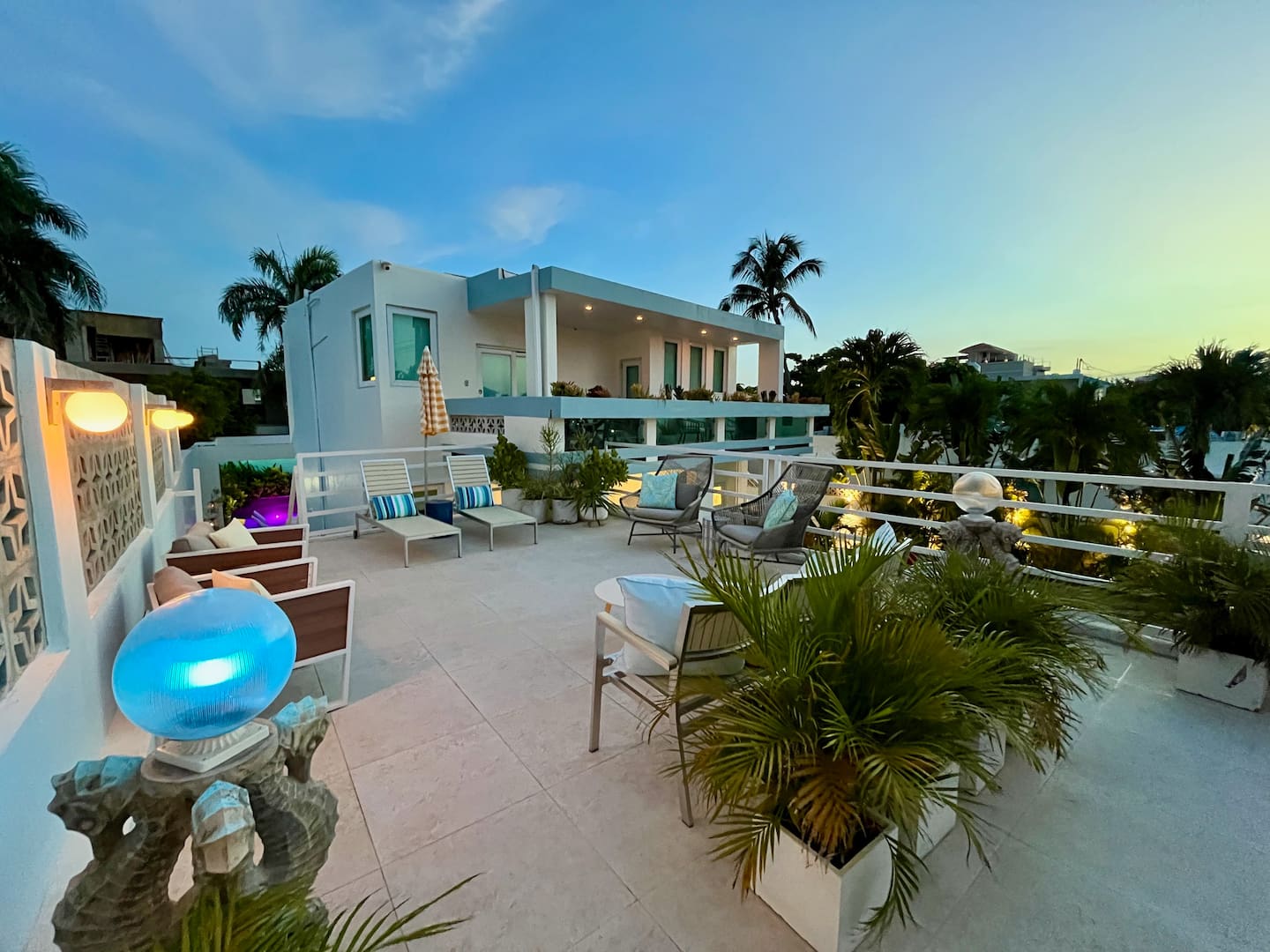 Main Hous -3 Br  | Pool + Sun Deck | Ocean Park - San Juan
