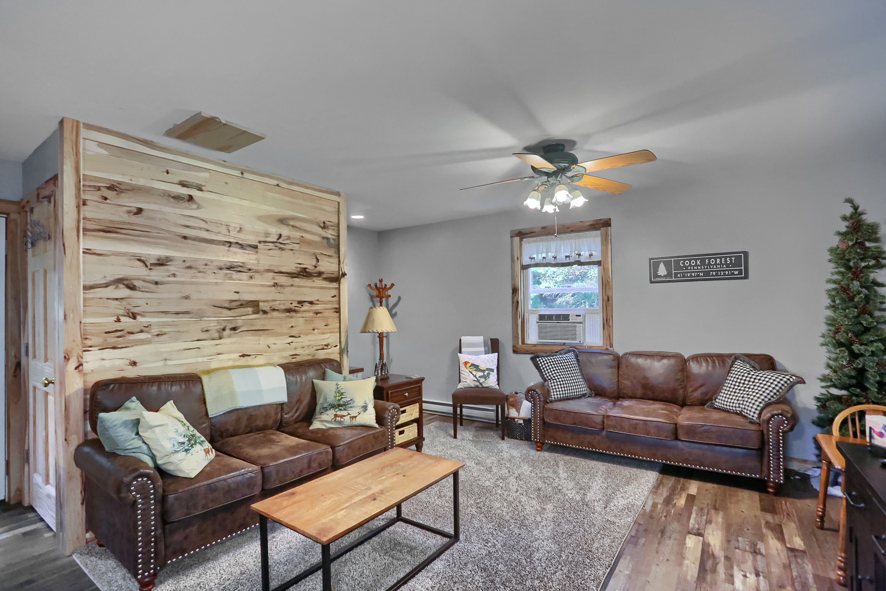 15% Off Summer Special | Pet Friendly | Wifi - Elk County, PA