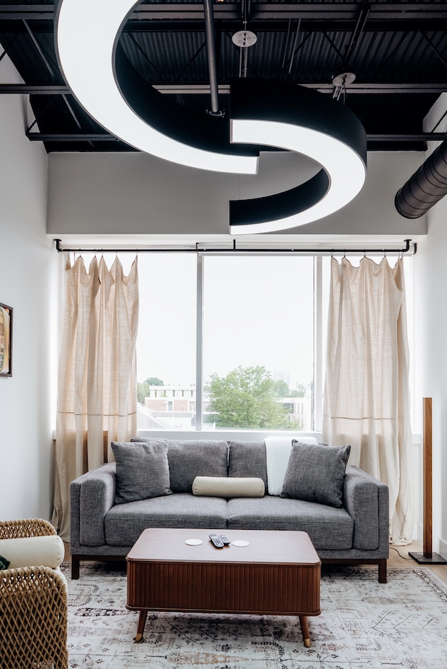 Modern 2br Capitol Retreat | Wifi + Rain Showers - Montgomery, AL