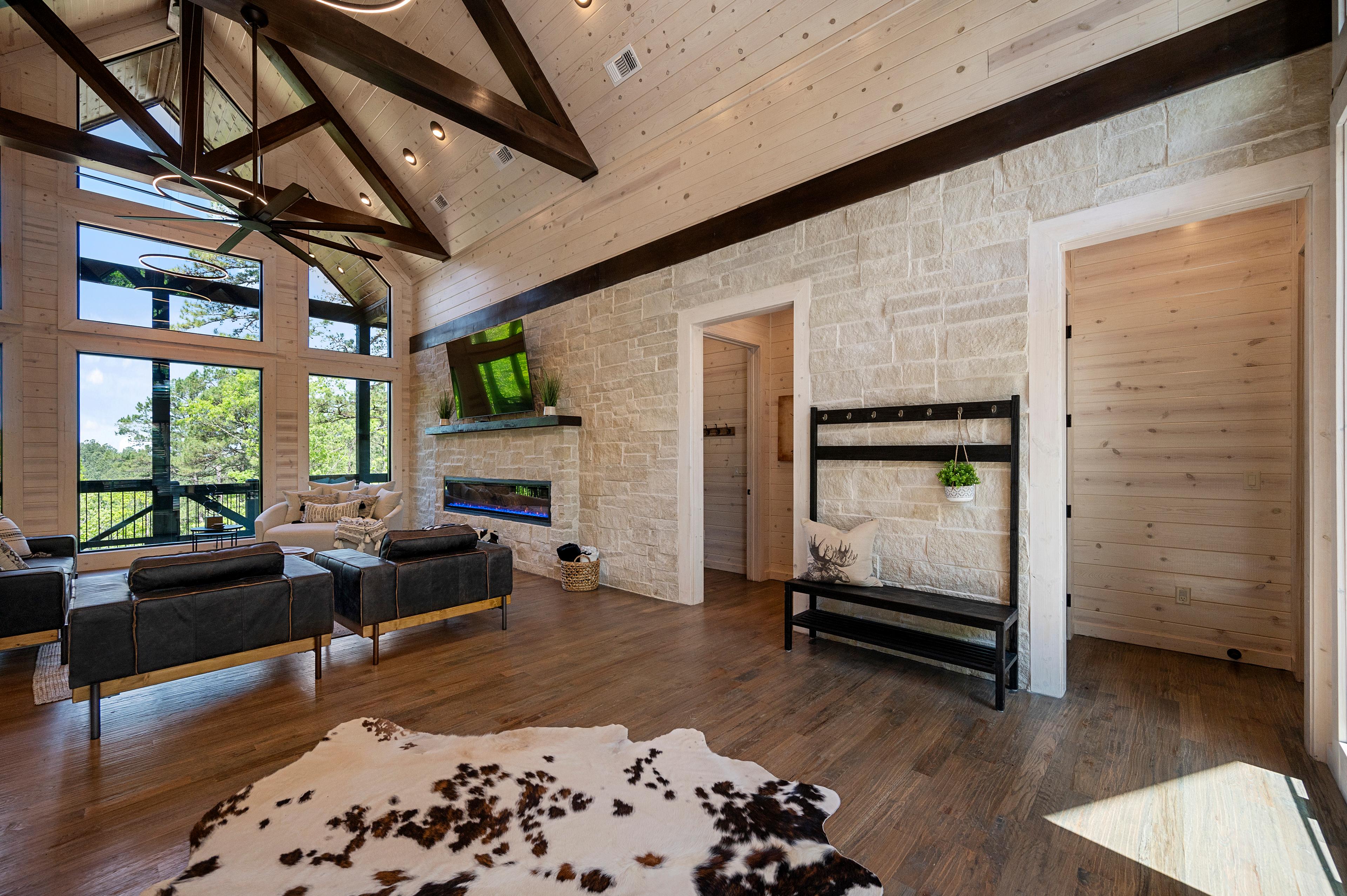 Modern Moose Lodge- Brand NEW Ultra-Luxury Cabin W/ ALL The Amenities ...