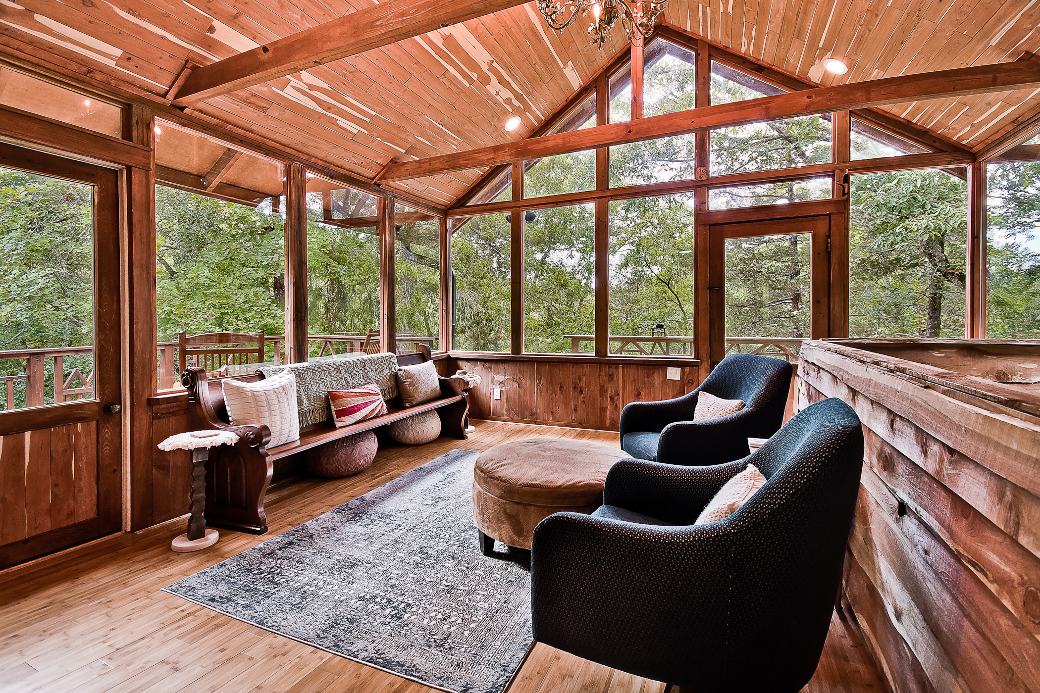 Hot Tub * Nature Retreat*7 Min To Eureka - Eureka Springs, AR