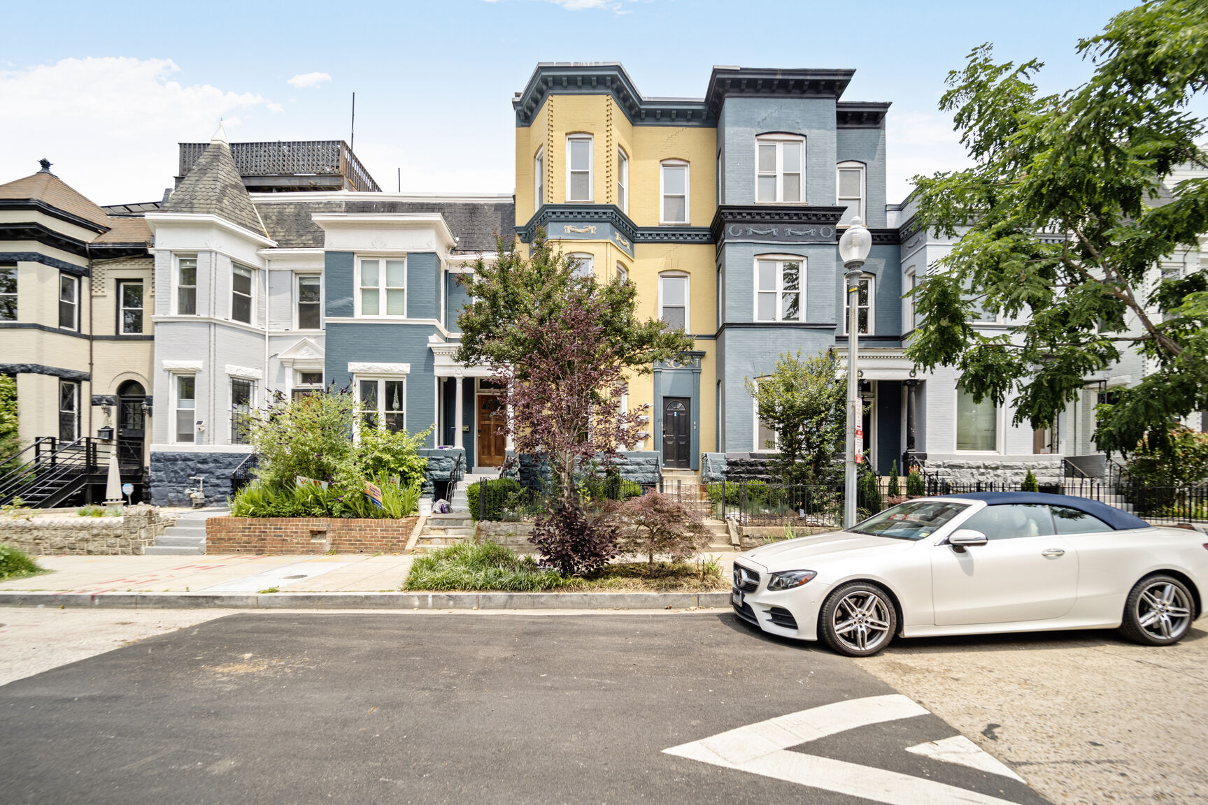Stylish Redbrick 1br In Heart Of Dc Unit A - Washington, D.C.