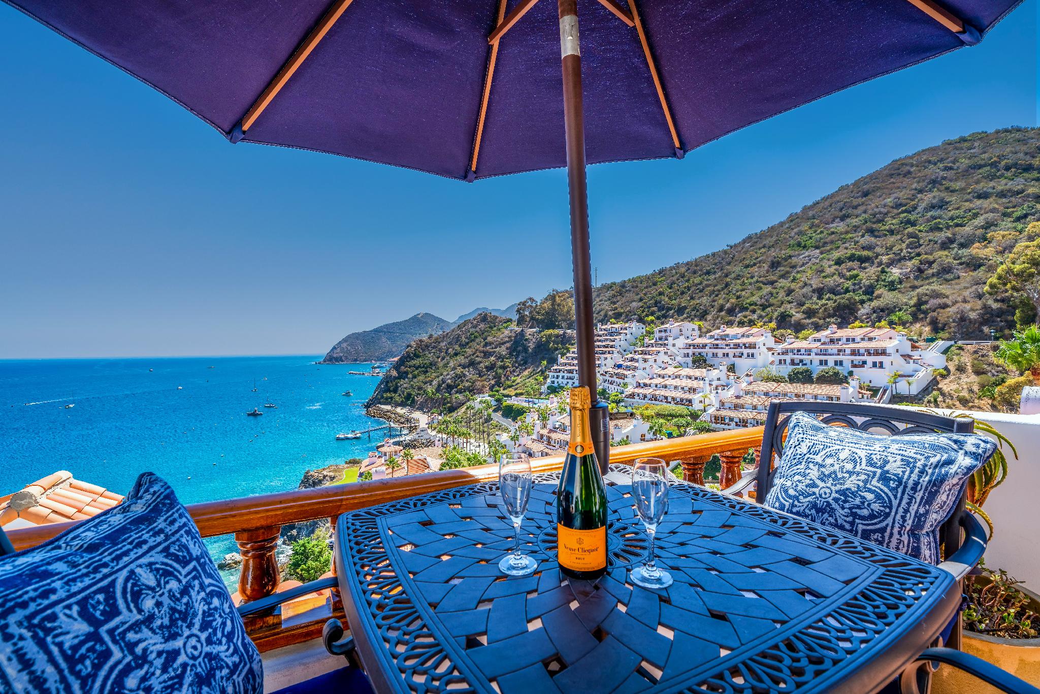 Heated Pool And Panoramic Ocean Views - Stunning Coastal Haven - Avalon, CA