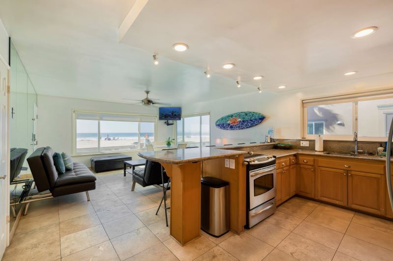 Ocean Front Luxury Beach House #1 - San Diego, CA